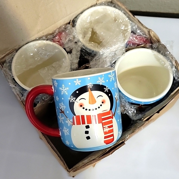 Dining | 4 Snowmen Coffee Mugs | Poshmark